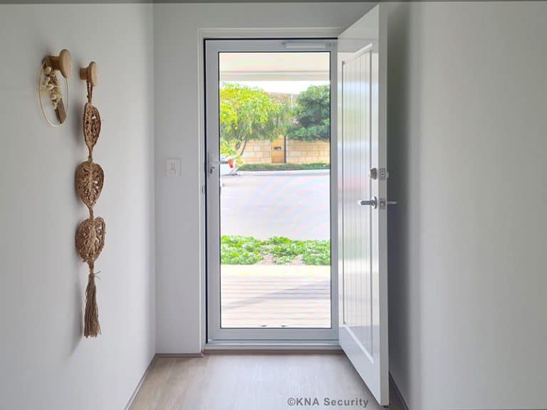 Modern Security Screen Doors - The Latest Technology & Features